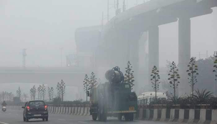Delhi sees marginal AQI improvement to 273, remains in 'poor' category