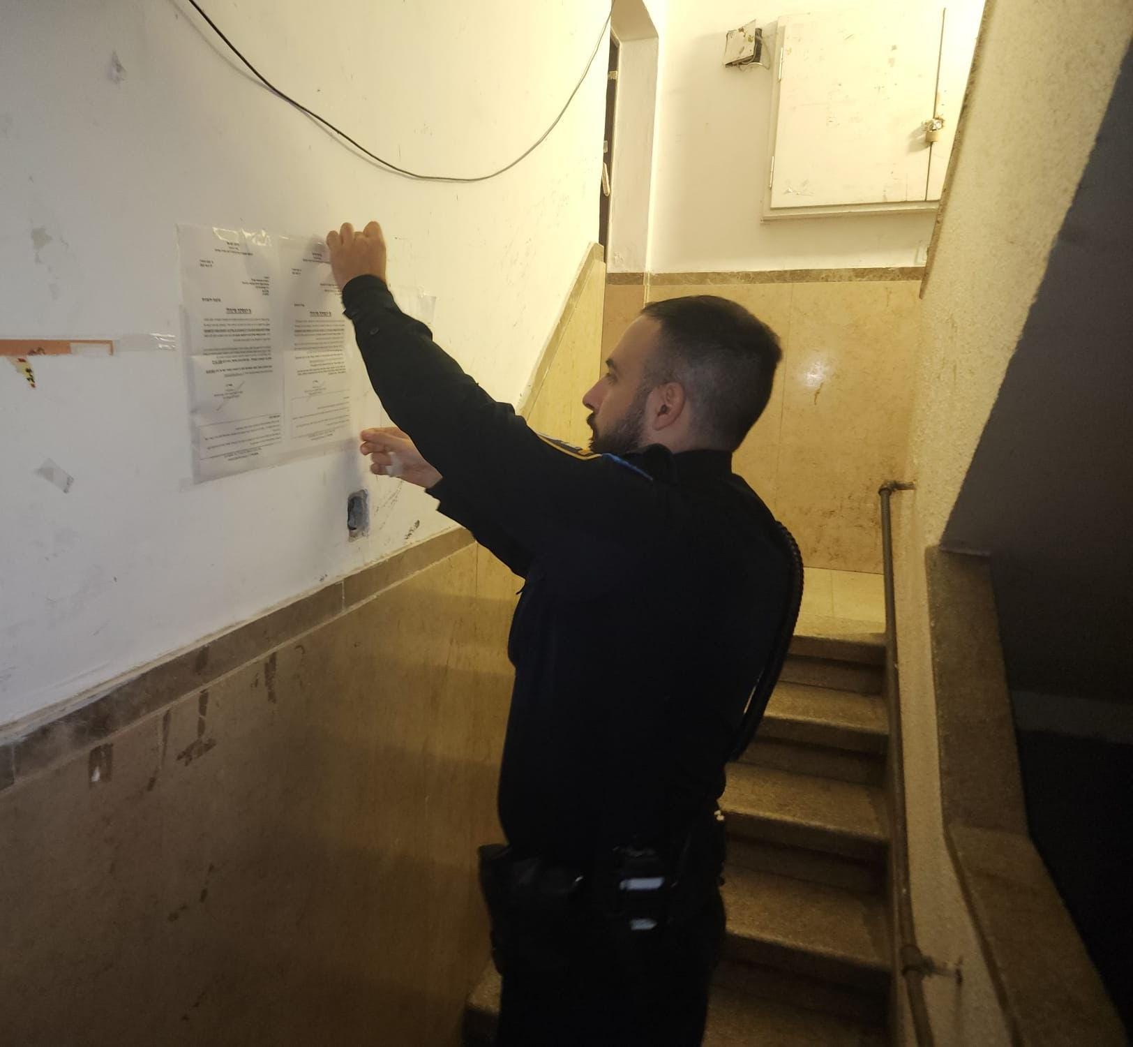 Baby dies at unlicensed Bnei Brak daycare, worker detained by police ...