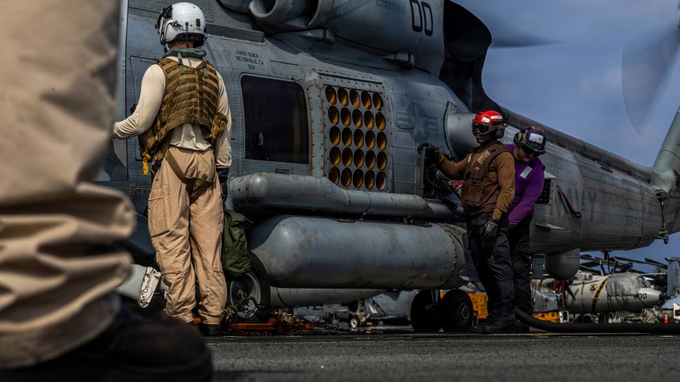 US conducts military drills in Middle East as tension with Iran builds ...