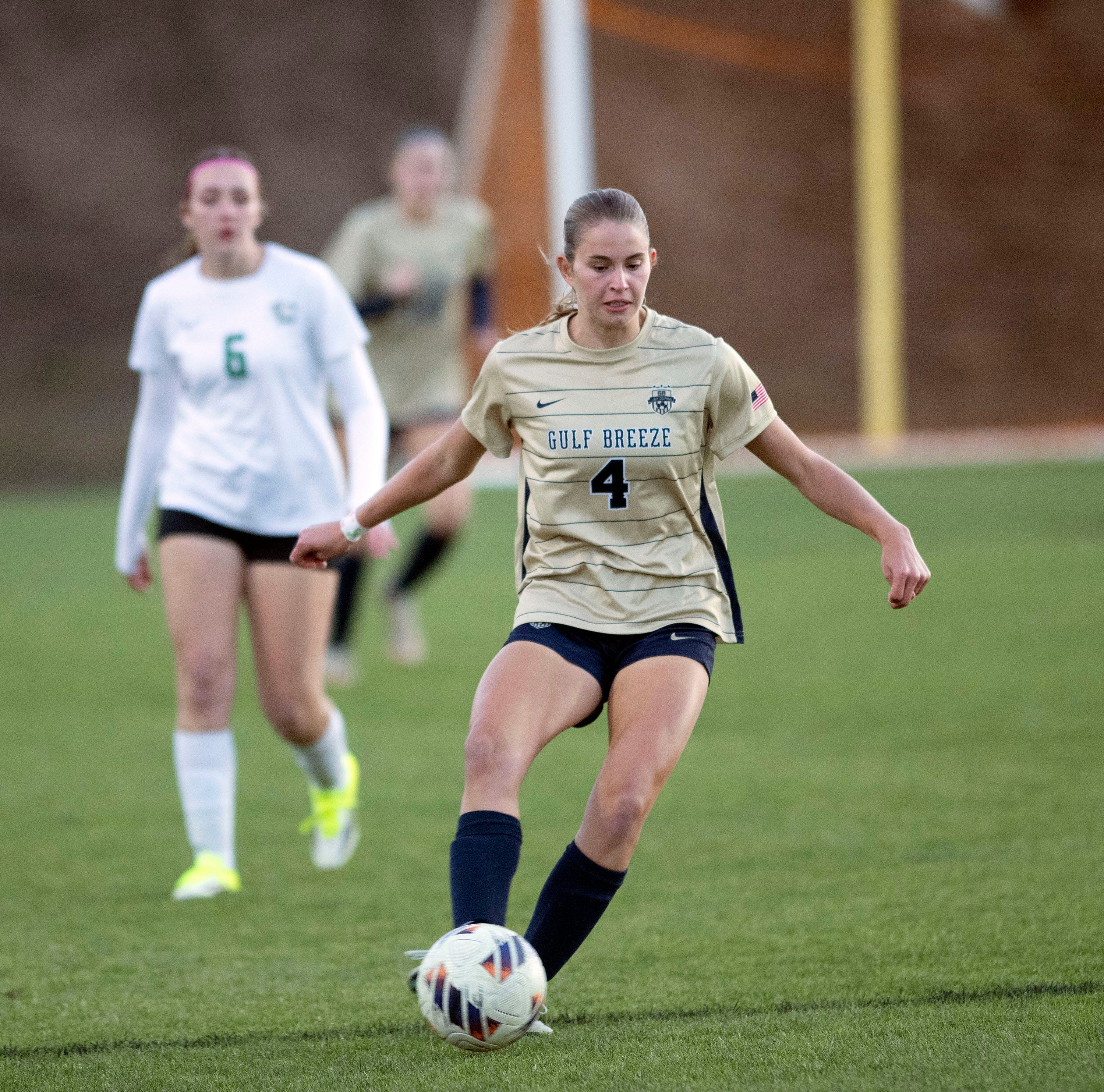 Gulf Breeze and Pensacola Catholic soccer teams win district titles
