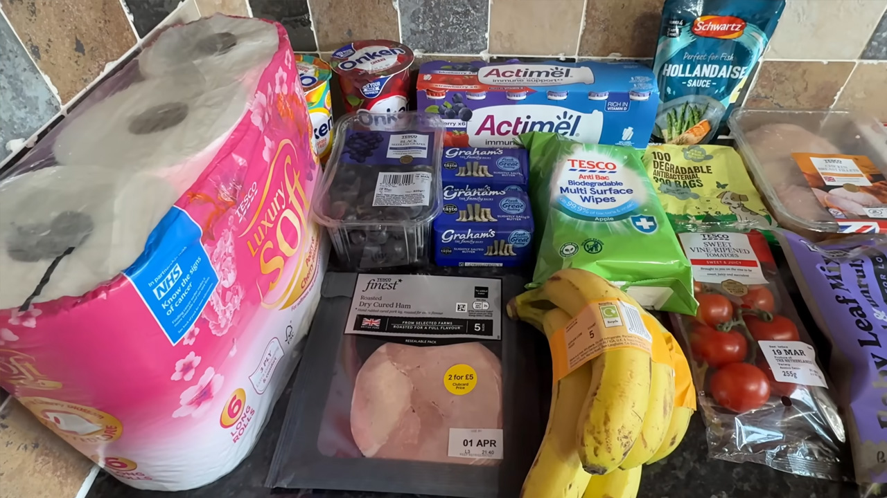 Inside a typical Scottish family grocery shop