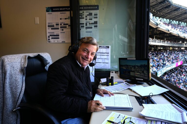Mariner voice Rick Rizzs to retire after 2026 season