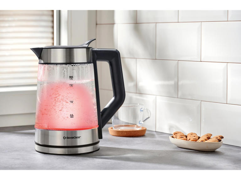 Lidl z promocją na małe AGD. Air fryer, robot planetarny i opiekacz taniej