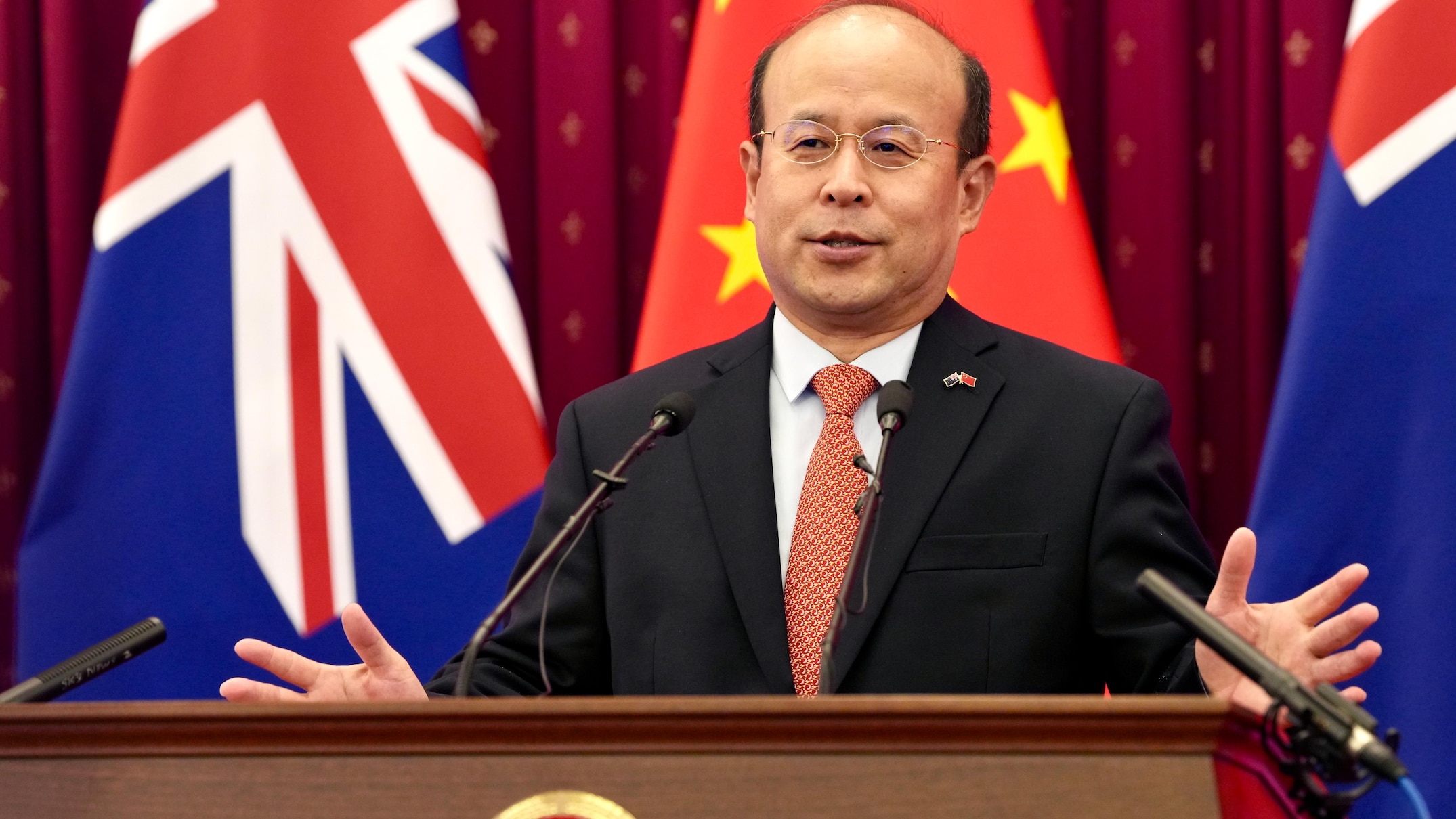 Chinese ambassador hints at retaliation if Port of Darwin is returned ...
