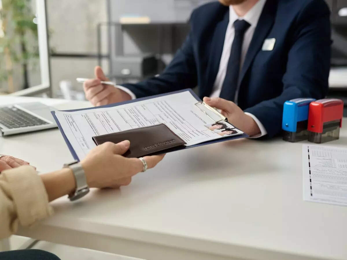 Indian H-1B holder sent back from Abu Dhabi preclearance despite valid visa