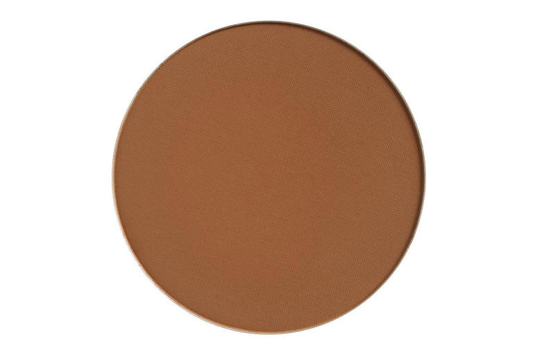 Martha Stewart, 84, says this beautiful glow-boosting powder gives her ...