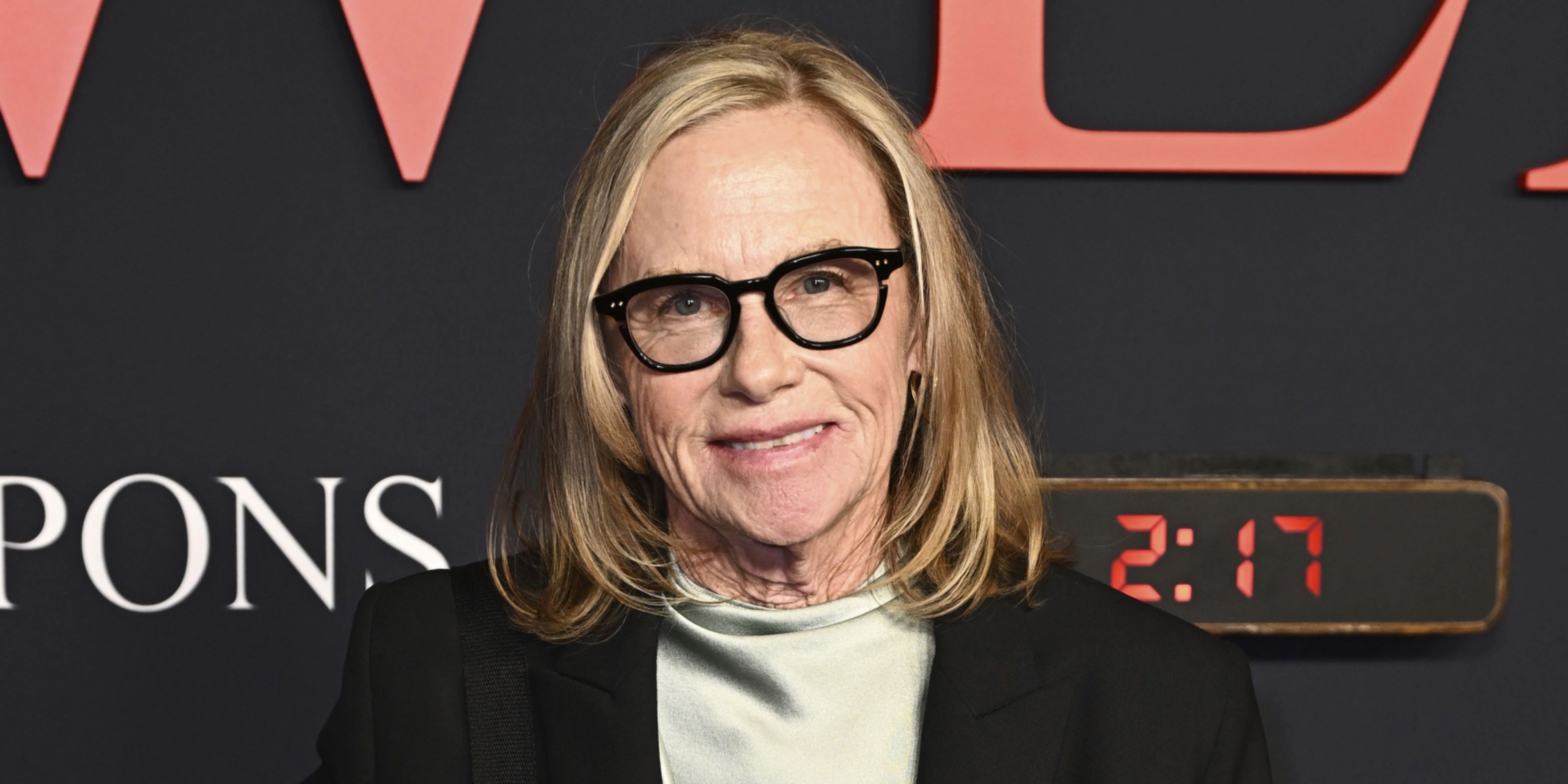 Netflix's new TV adaptation of bestselling thriller sets first project ...