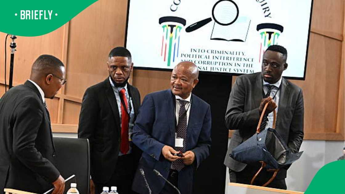 Senzo Mchunu denies undercover officer's allegations in Madlanga ...