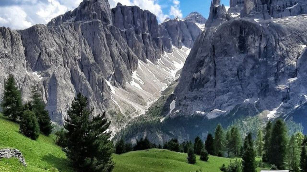 Planning trip to hills? Essential dos and don’ts for snow and bad ...