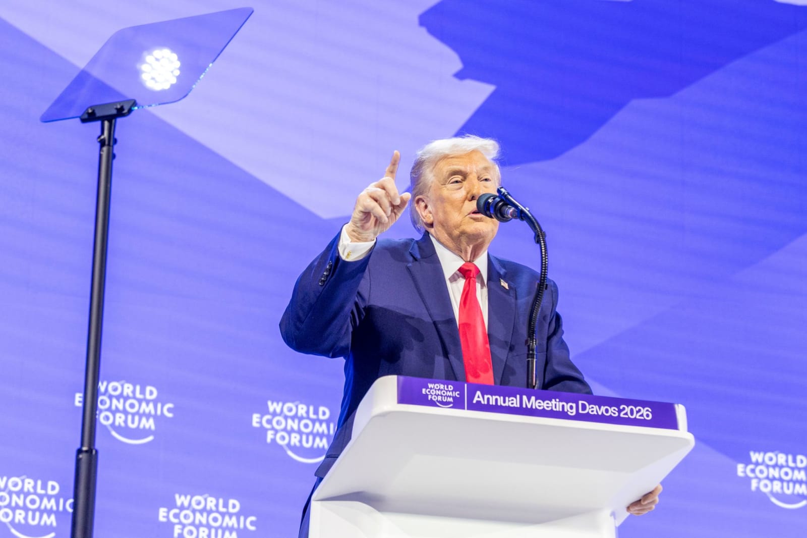 Trump says Cuba is 'close to failing'