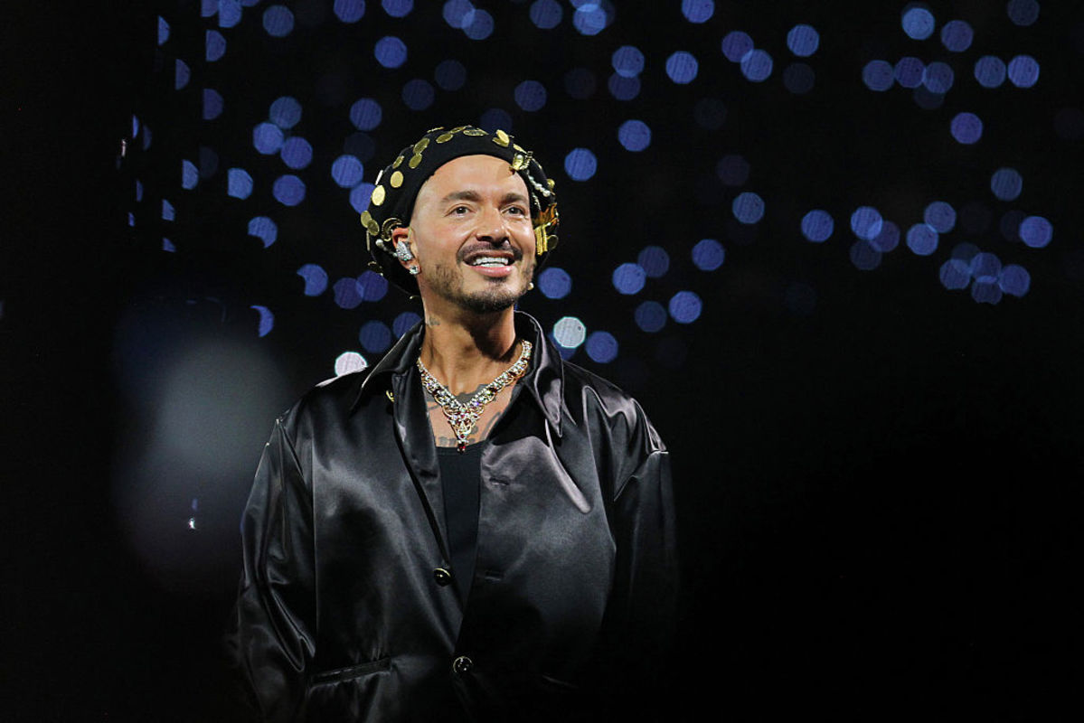 J Balvin to lead team in Super Bowl LX flag football game on YouTube