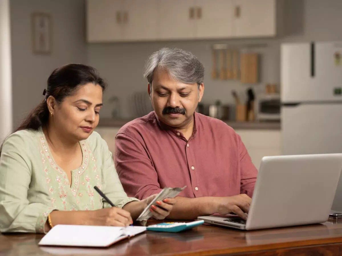 Why many middle-class Indian kids grow up financially stuck: 8 home ...