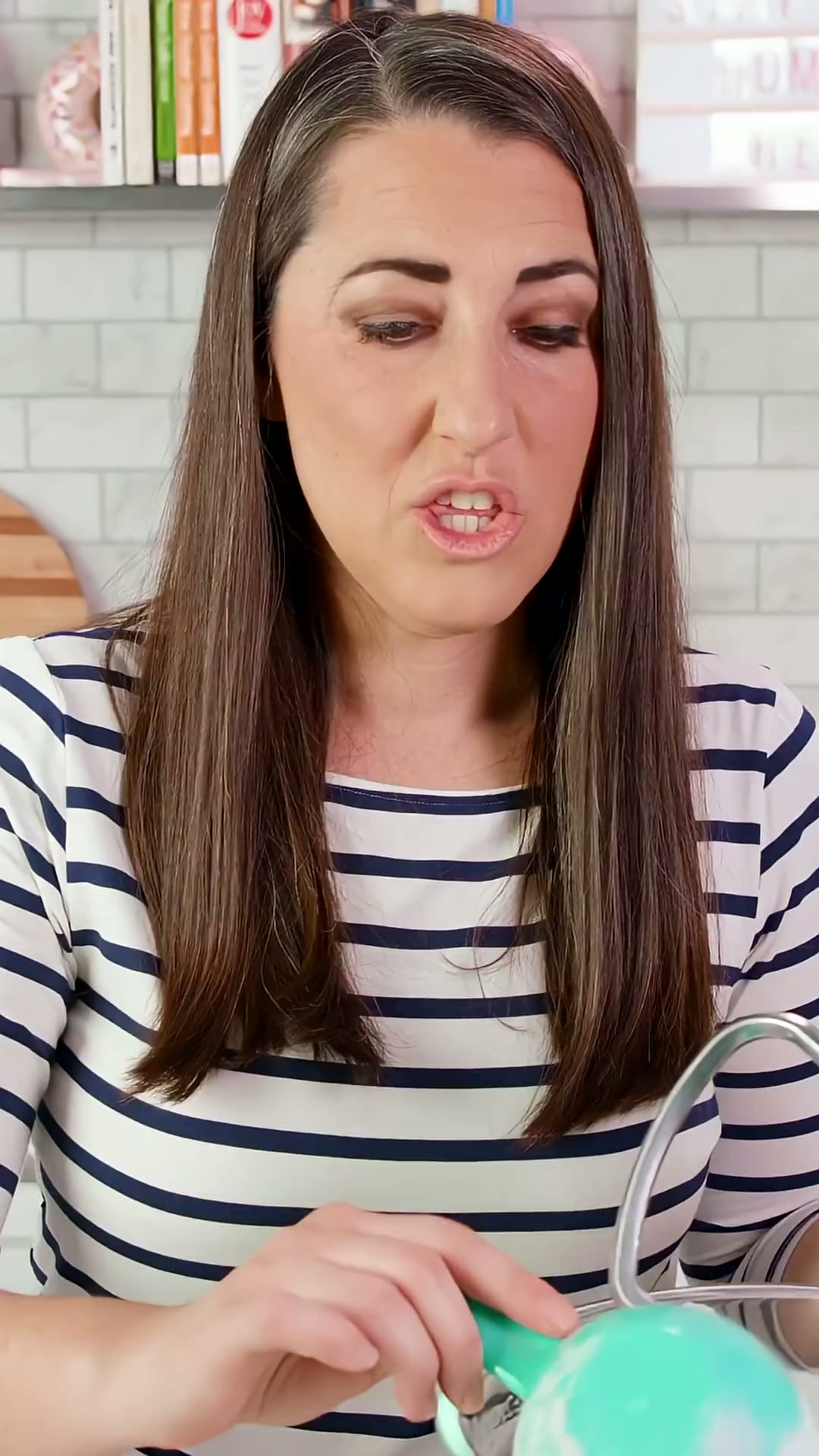 The best homemade dinner rolls ever! #rolls #bread #thanksgiving #recipe