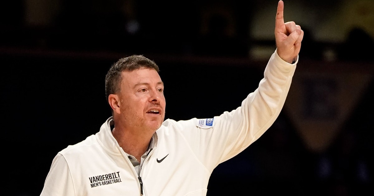 Mark Byington chides Kentucky fans after big Vanderbilt win: 'They can ...