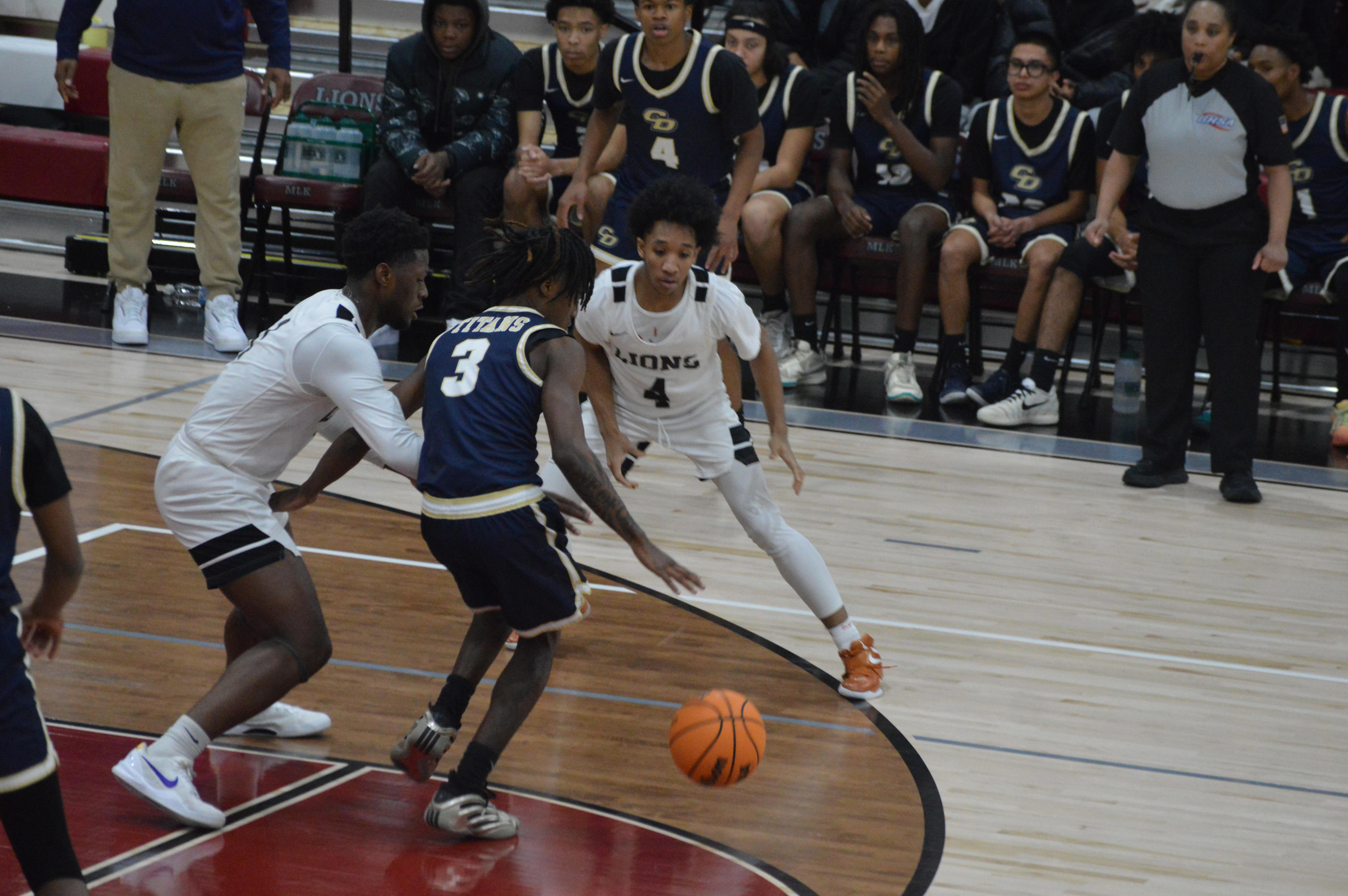 'Home sweet home' for M.L. King after 17 games on the road, defeat ...