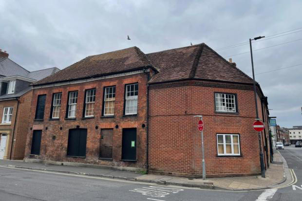 New Asian mini market coming to city centre at former cycling club as ...