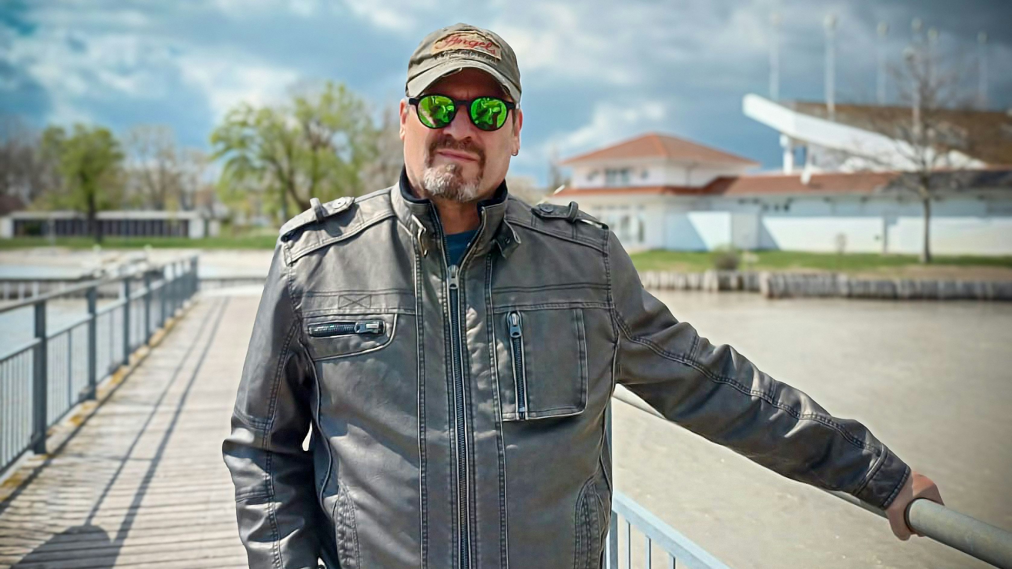 Weil ich kein Auto habe – AMS meldet 56-Jährigen ab