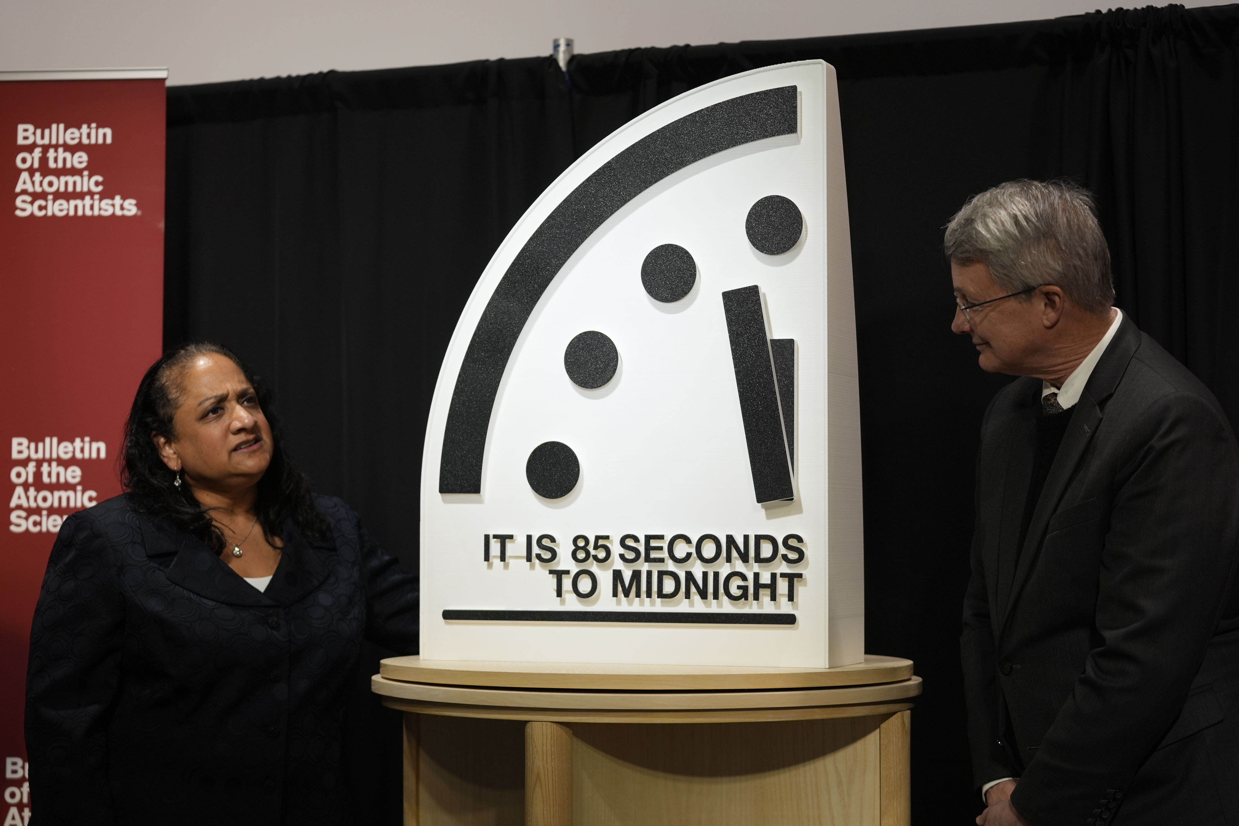Symbolic Doomsday Clock moves closer to midnight amid 'catastrophic risks'