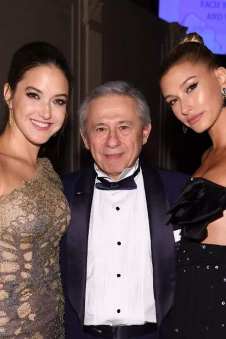 Is Alaia Aronow Hailey Bieber’s real sister? Model and mom in legal hot ...