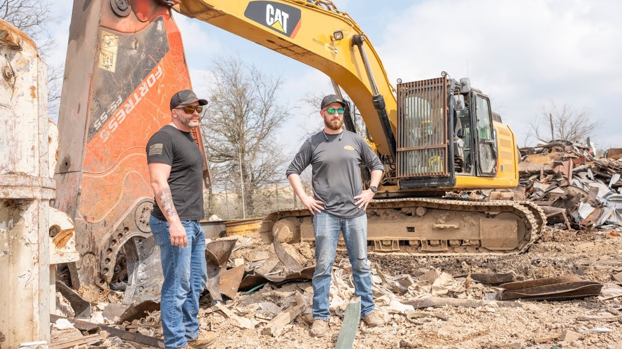 Bracken Recycling uses Shearcore FS55 scrap shears