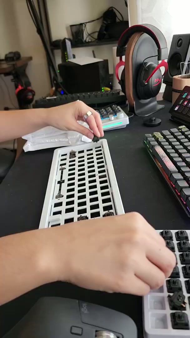 Upgrade your typing: Why mechanical keyboards are ergonomically ...