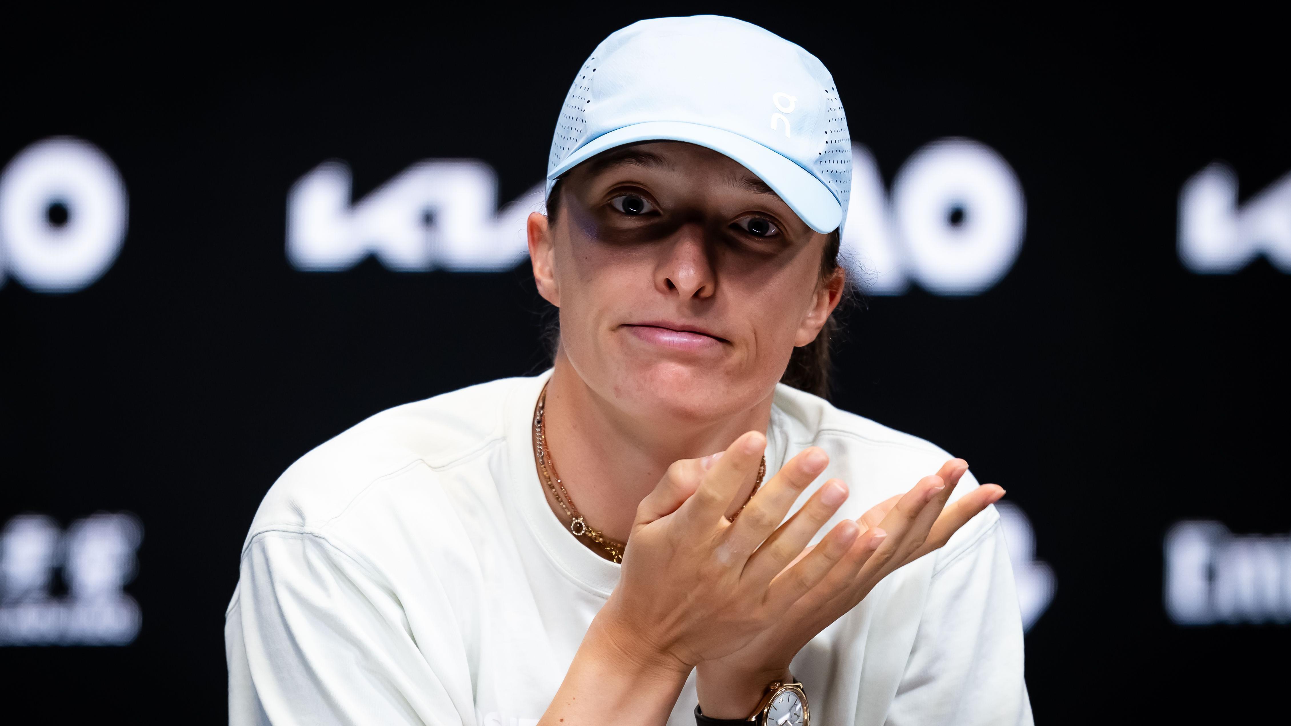 Are we tennis players or zoo animals? - Swiatek on cameras