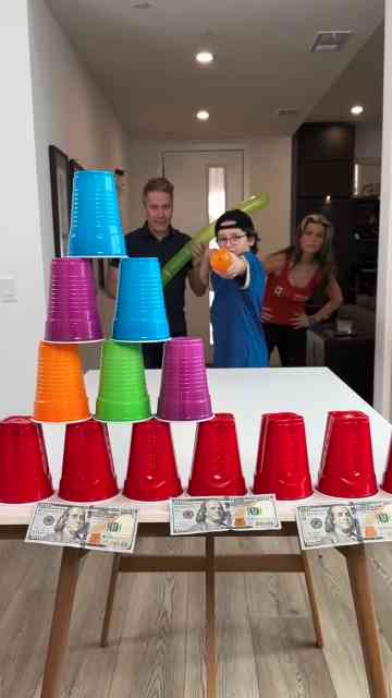 Popping balloons turns into a race for cash