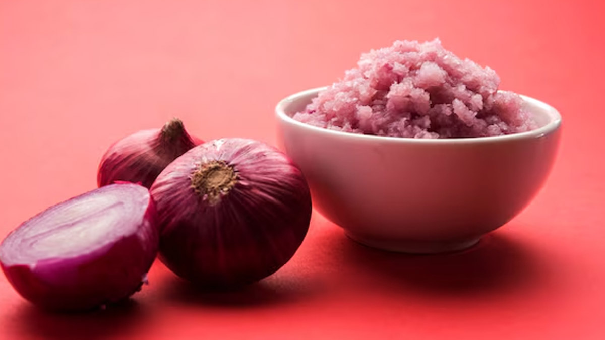 Want glowing skin? Expert shares DIY onion face packs