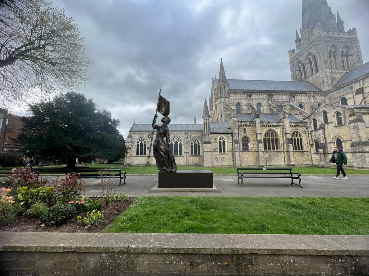 What sculptor Kate Viner hopes her status of the "Chichester Martyr ...