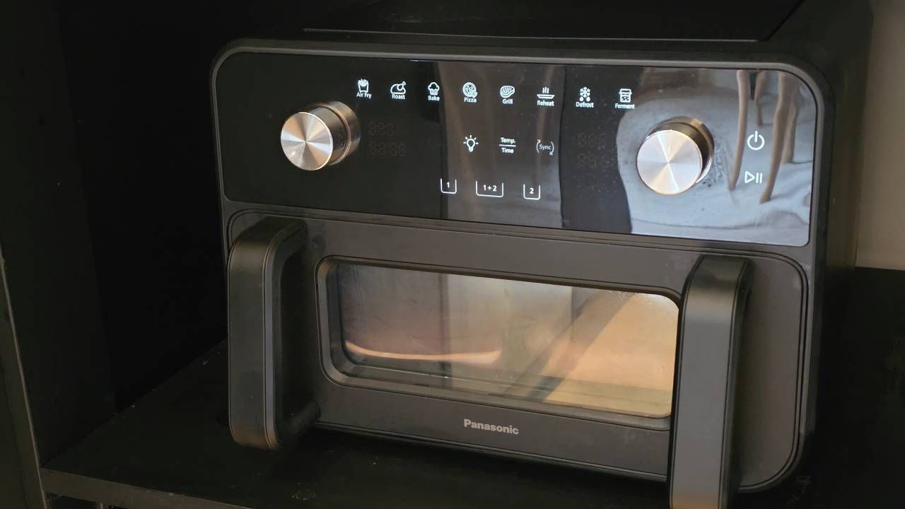 Panasonic Flex NF-BC1000KXC air fryer review: an excellent, spacious ...