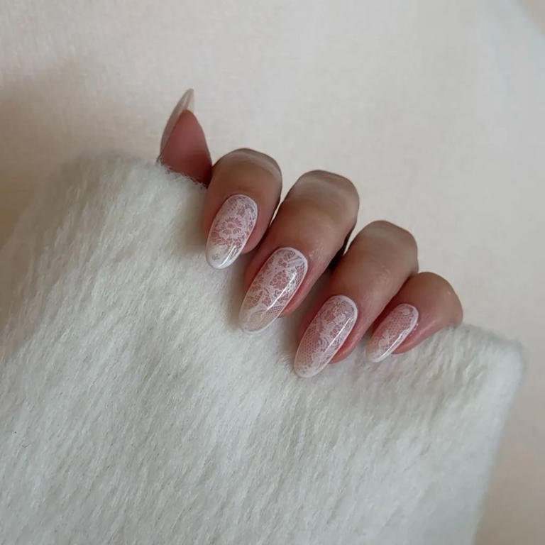 The new neutral nail art trend every manicure minimalist should know about