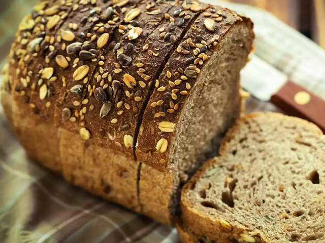Delicious multigrain bread recipe for a healthy breakfast