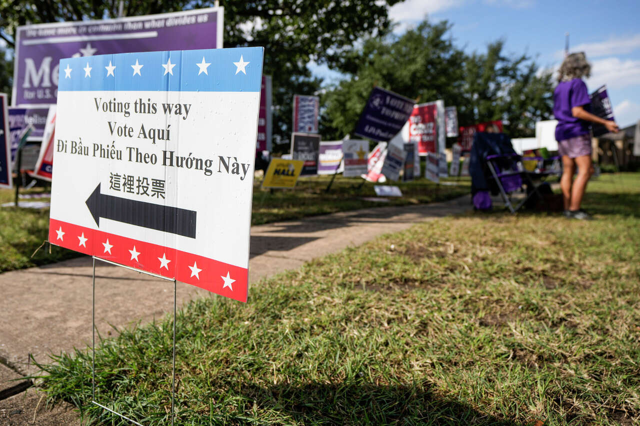 Want to vote in the March primary election? Here's how to register