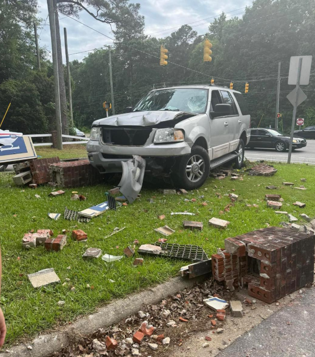 Fayetteville’s neighborhoods should apply for sign program | Opinion