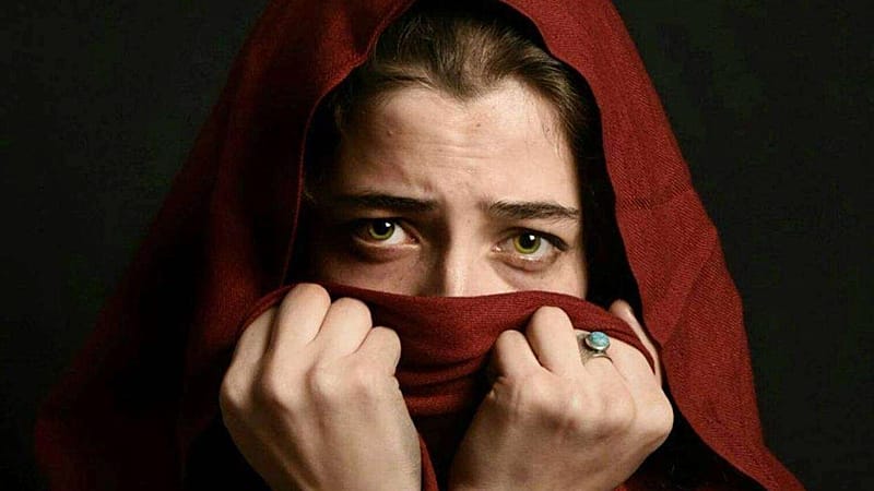 The art of resistance: Iranian photographer Ayna Moazzen on identity ...