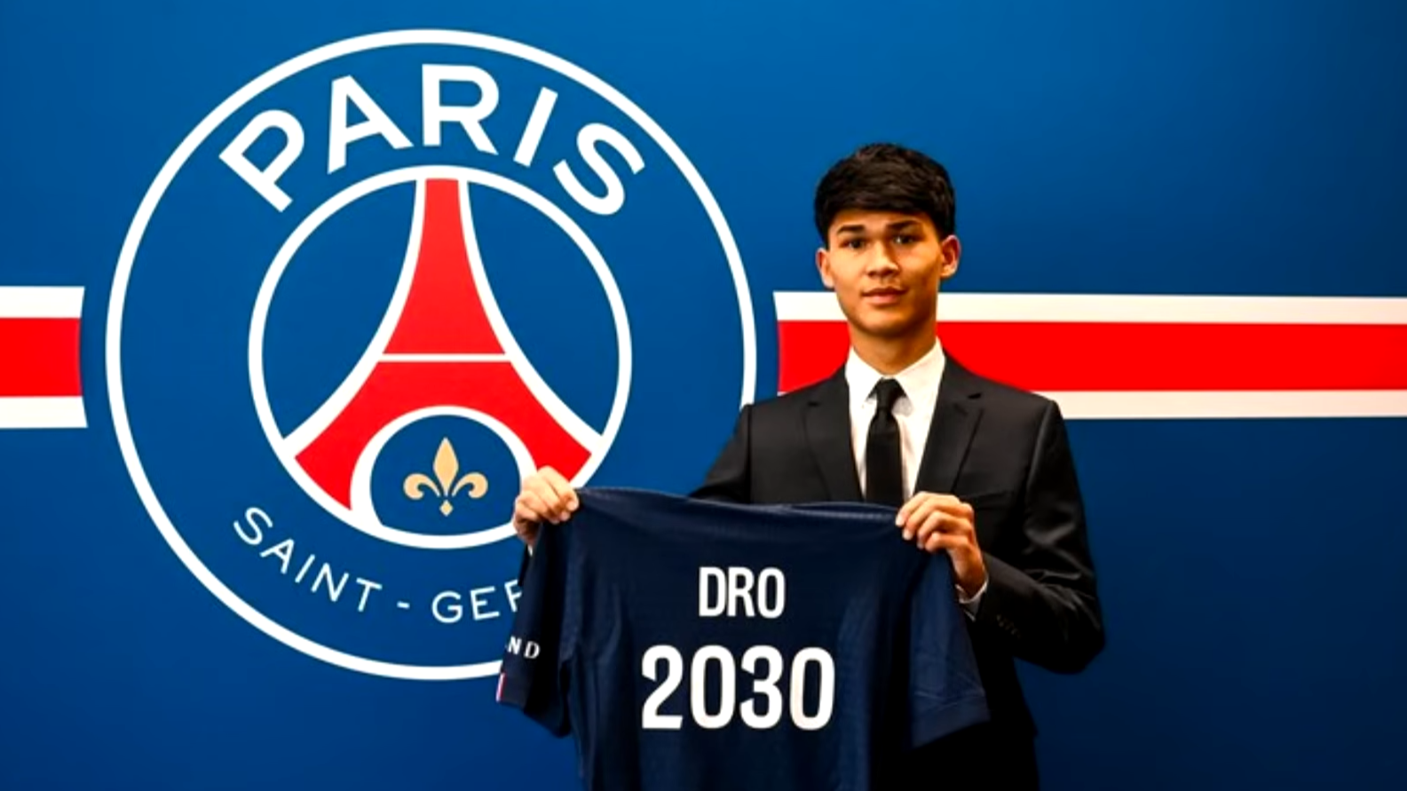 ¡Lamentable! DRO le tira un palo al Barça y Flick - otro fichaje confirmado