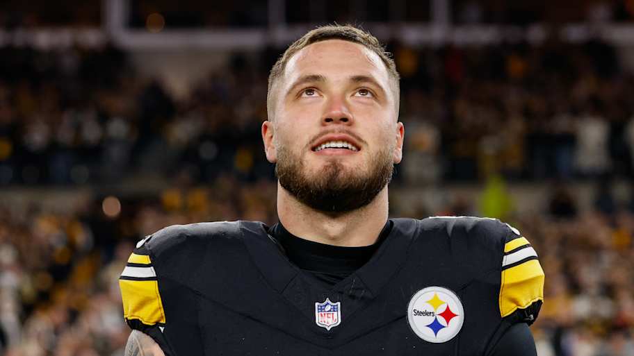 NFL expert sends Steelers star to Dallas in shocking Cowboys mock trade