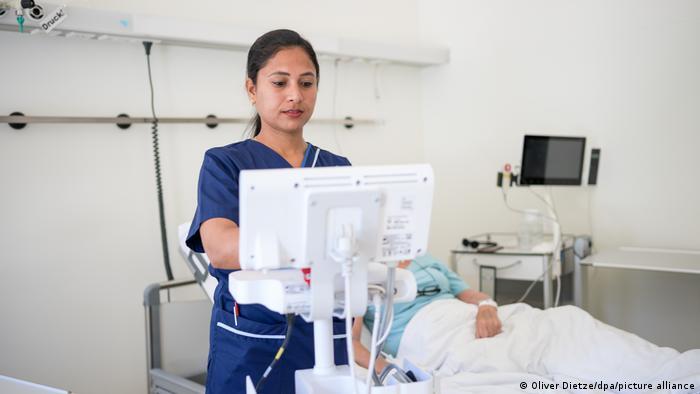 How Germany's skilled worker shortage exposes migration hurdles