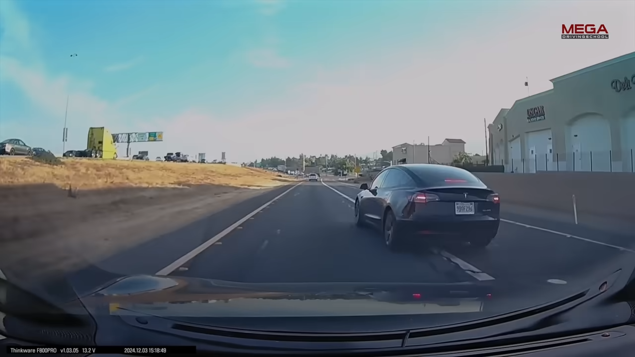 How one “world’s shifting” driver turned a simple pass into road rage chaos