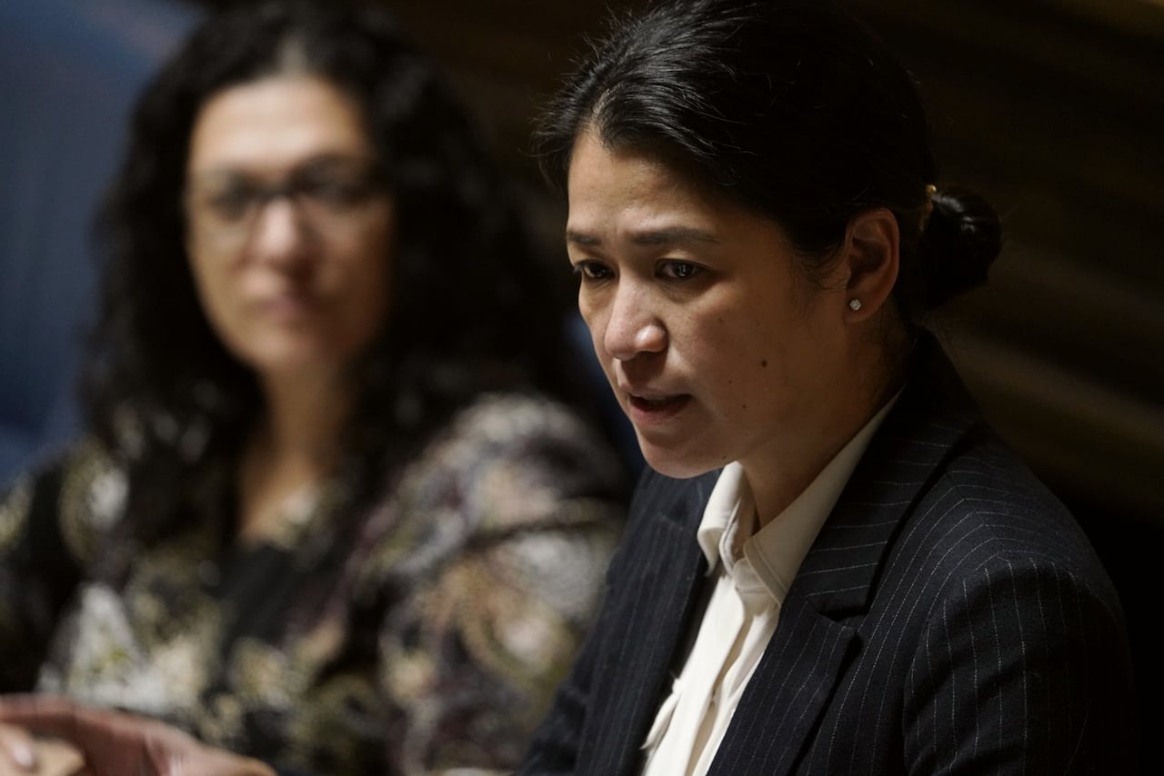 Immigration cuts force Manitoba to refocus nominee program on workers ...