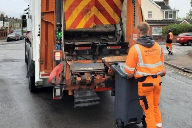 Birmingham bin collections delayed again as rogue protestors delay wagons
