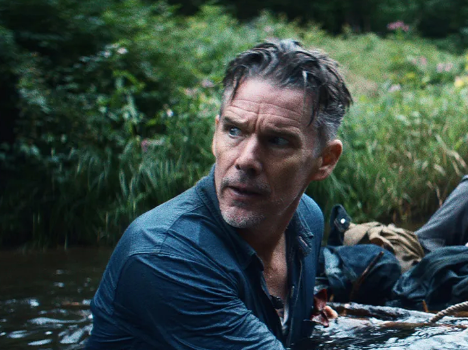 Ethan Hawke 'angry' with stunt precedent set by Tom Cruise