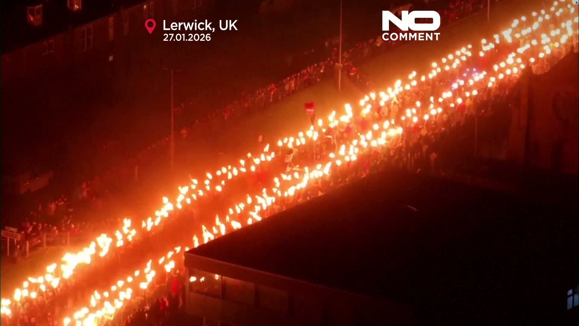 Up Helly Aa, cientos con antorchas se reúnen en una isla escocesa en el ...