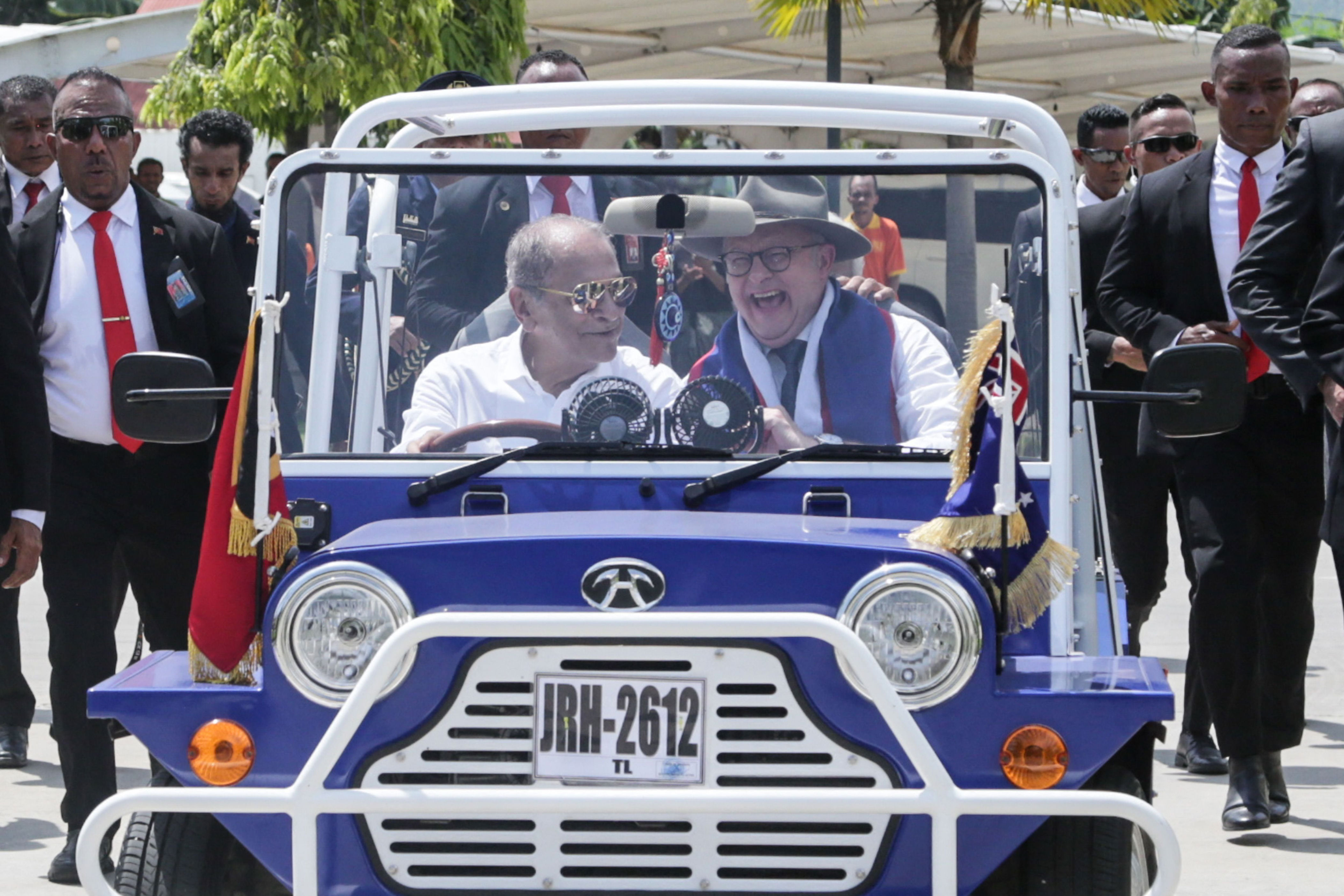 Best photos of January 28: from Anthony Albanese in a Mini Moke to a ...