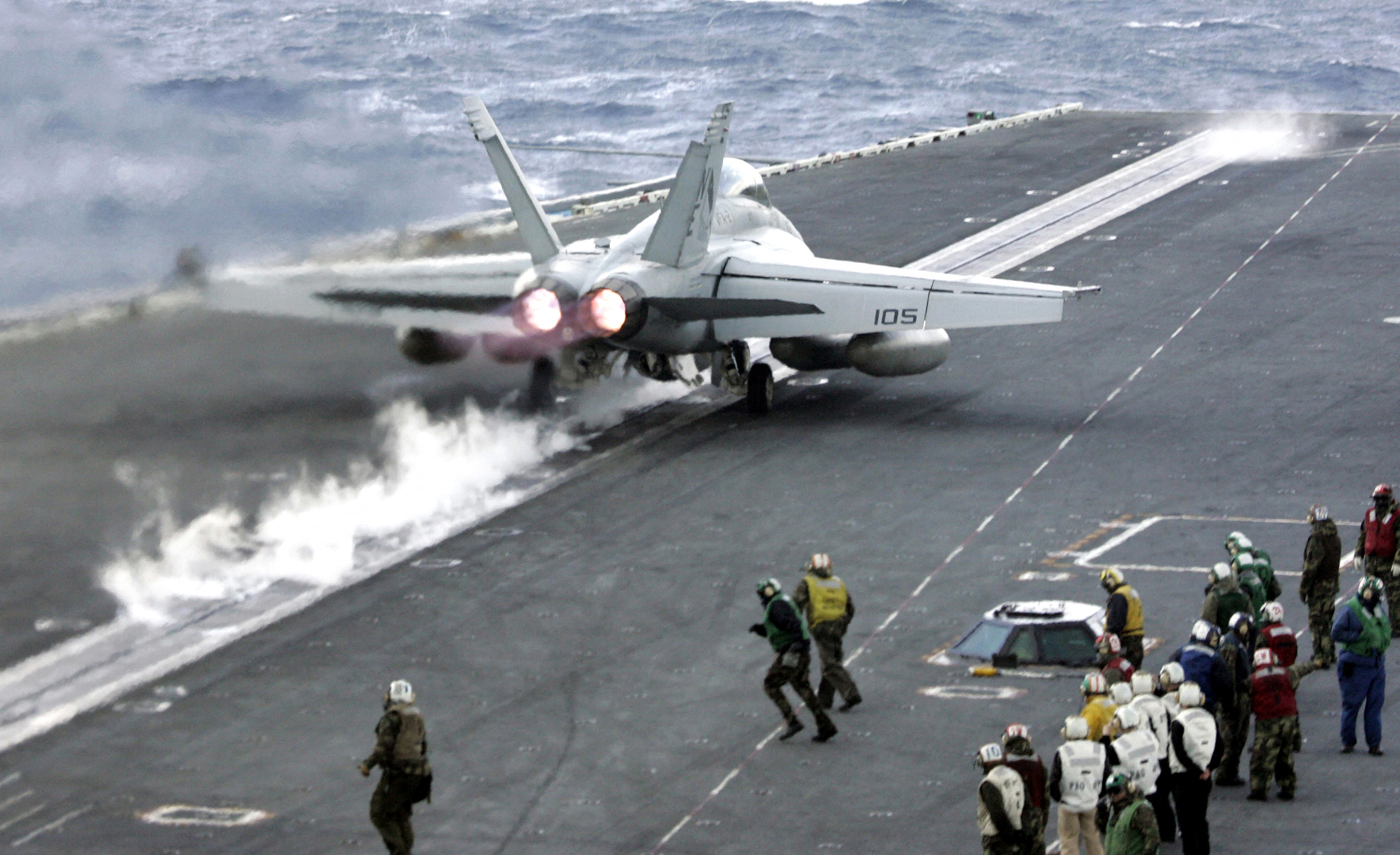 Iran update: US military to perform show of strength in Middle East