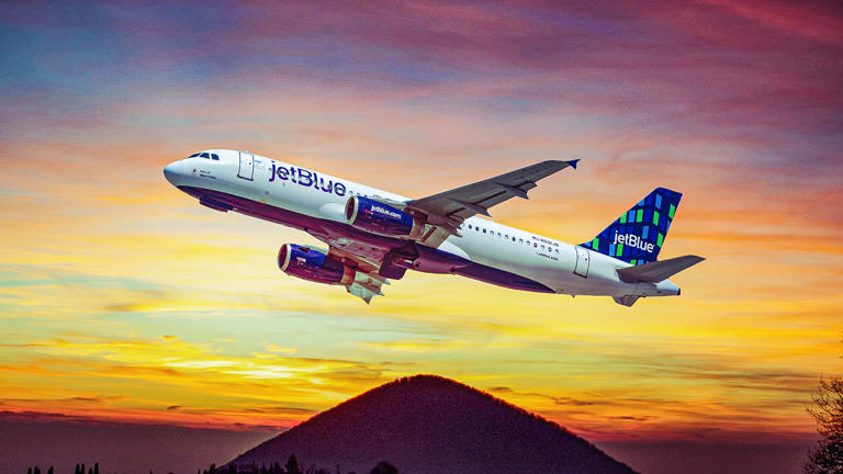 Will JetBlue be forced to cancel routes as losses mount?