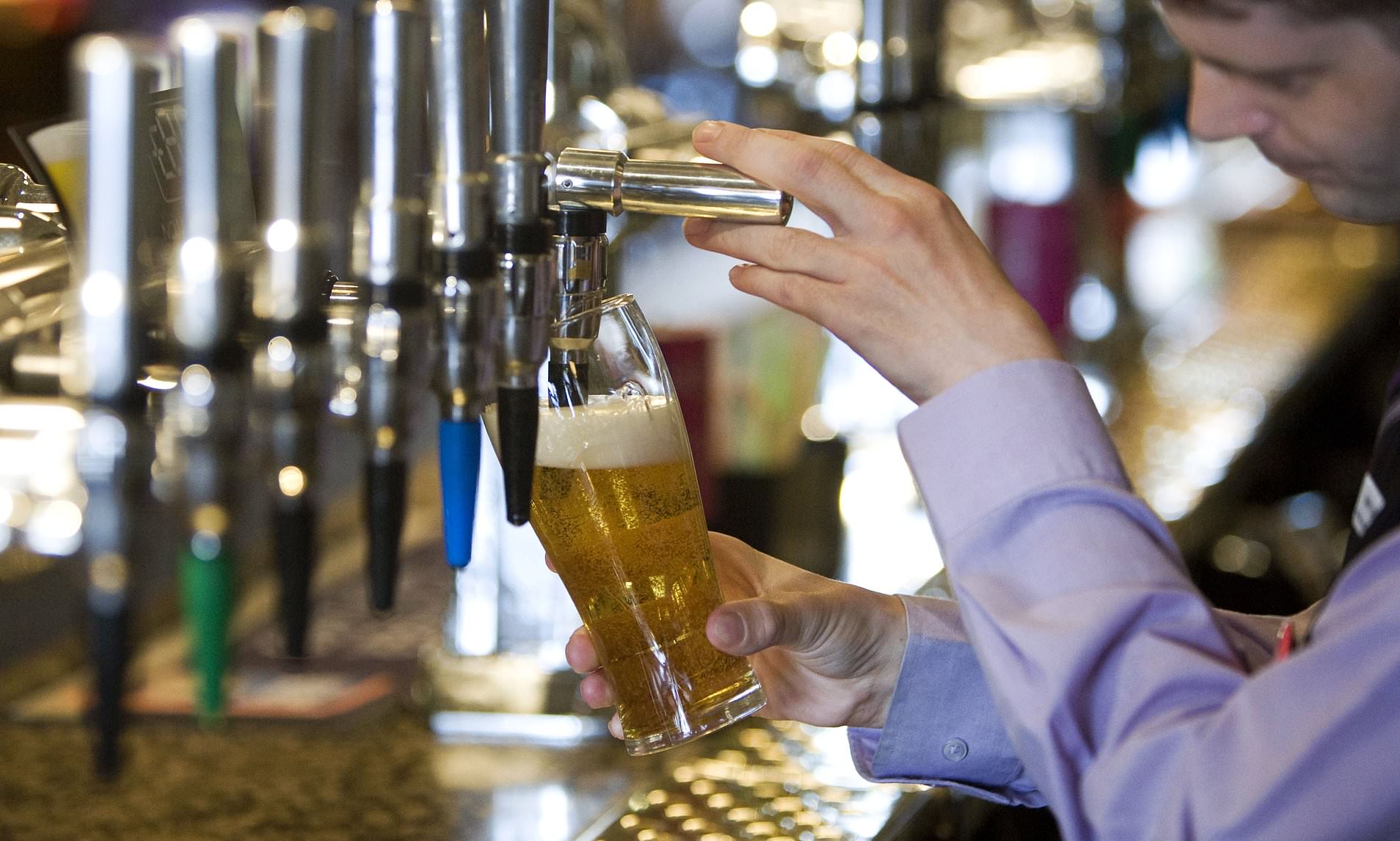 Marston's toasts strong Christmas but shares tumble