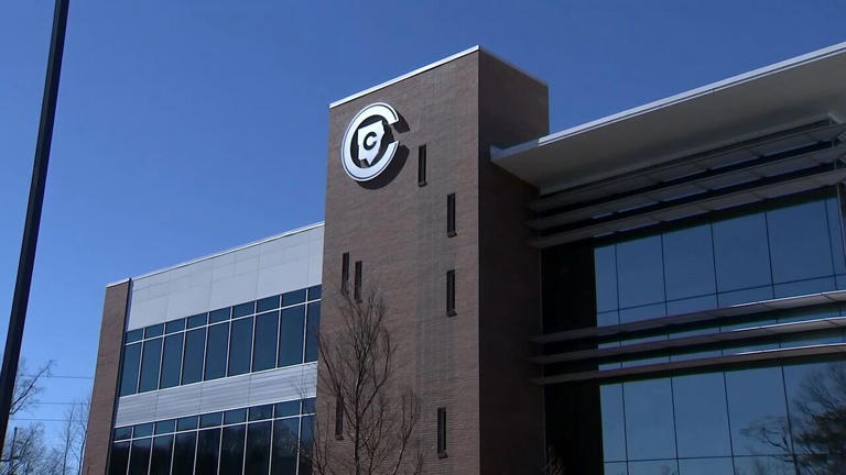 Metro Atlanta school districts warn students of consequences for walkouts