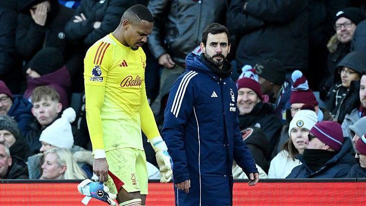 Forest goalkeeper Victor ruled out for rest of season