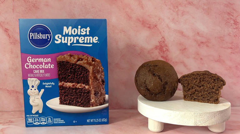 11 Pillsbury boxed cake mixes, ranked worst to best